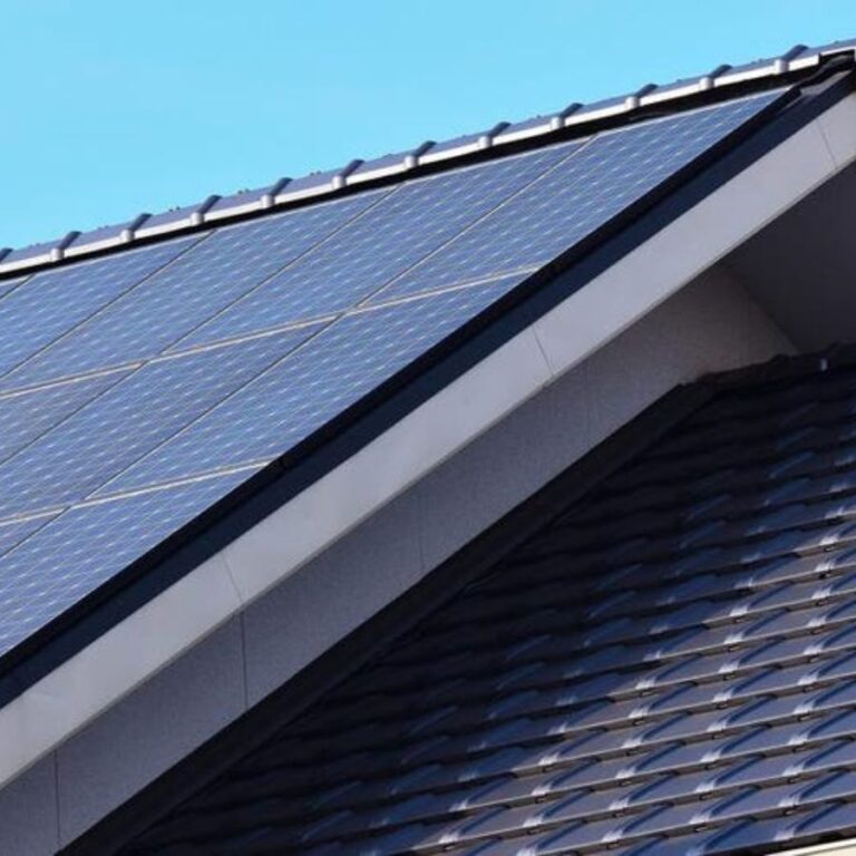 What Direction Should Solar Panels Face - Clean Future